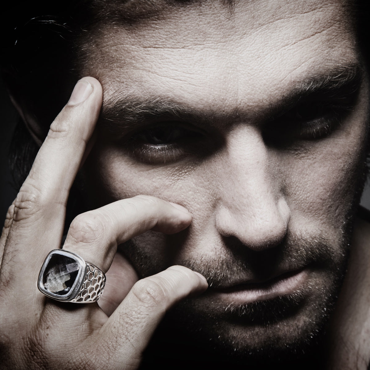 The Grey Riot Men’s Ring – Oscar Graves